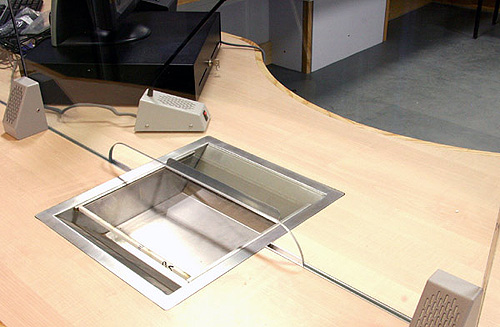 Speech Transfer System :: Security Intercom System :: Window Intercom